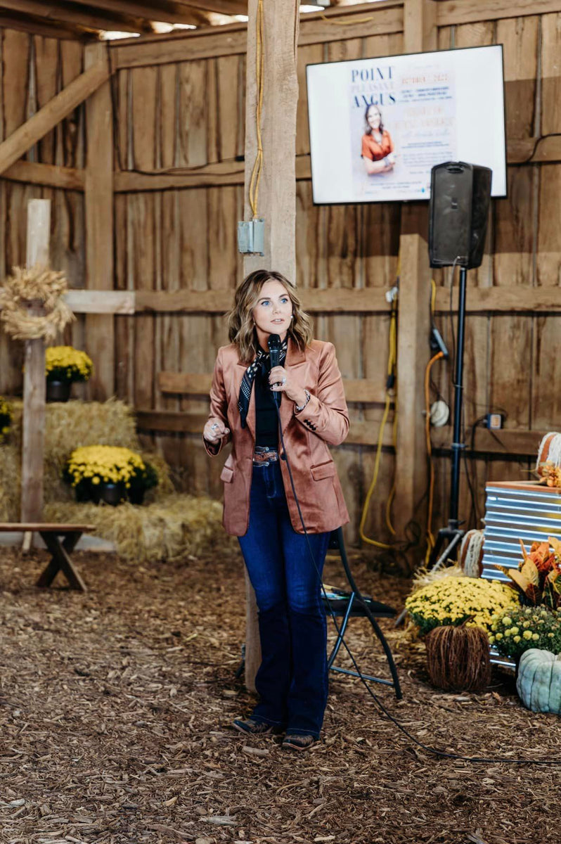 I Would Love To Speak At Your Production Sale! – Amanda Radke